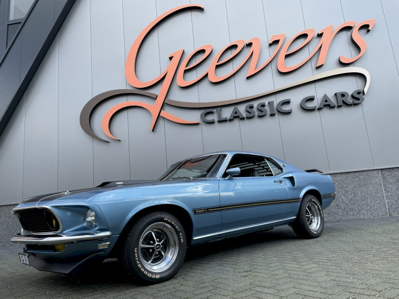 Mercedes-Benz und Ford Mustang Oldtimers - Geevers Classic Cars