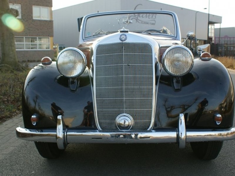 Mercedes Benz 170S cabriolet - Geevers Classic Cars