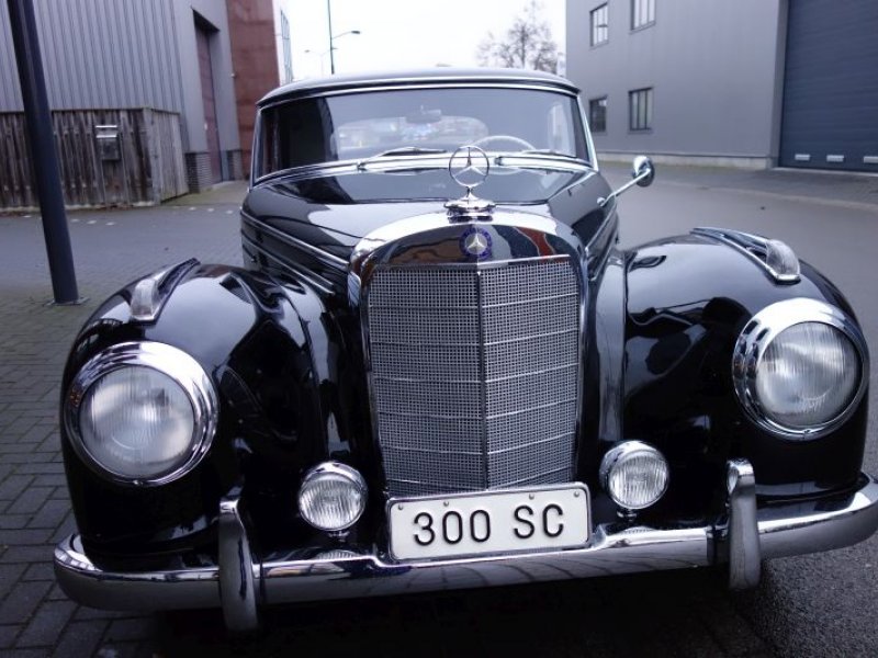 Mercedes Benz 300SC coupe - Geevers Classic Cars